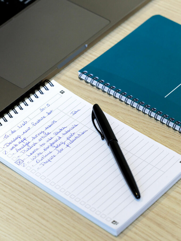 Notepads and notebooks for to-do lists - Oxford Task Manager