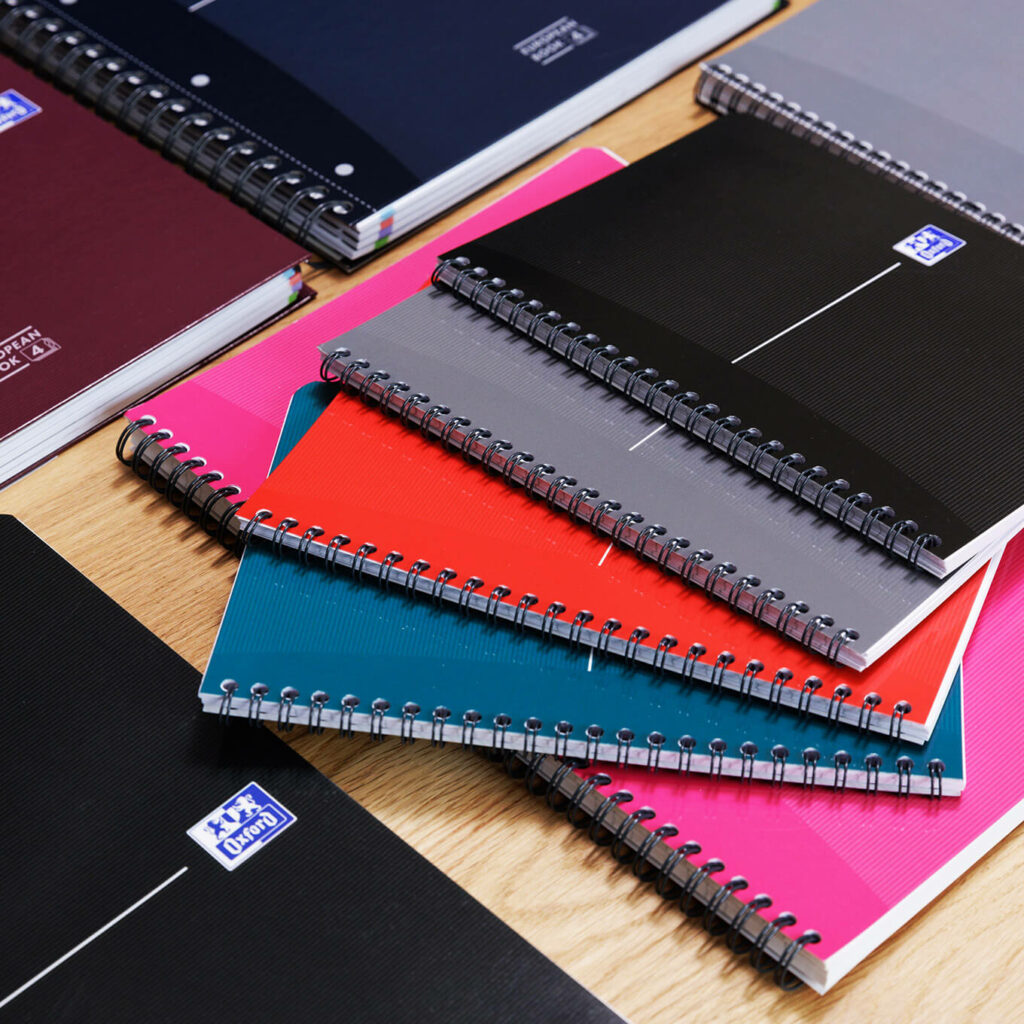 Projects, meetings, task lists, organisation... Oxford is at your side.